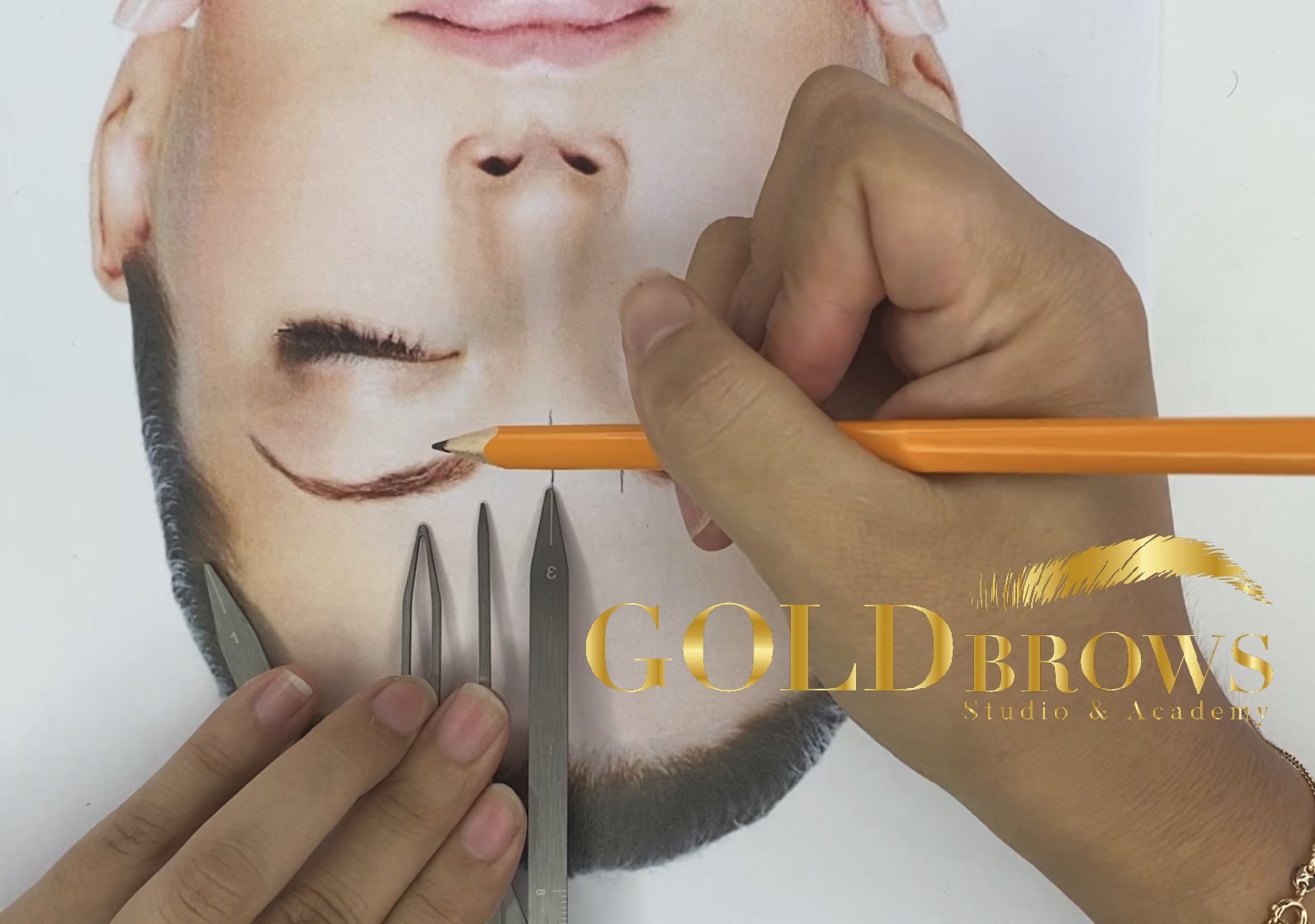 DISEÑO DE CEJA PRACTICA EN PAPEL - Gold Store